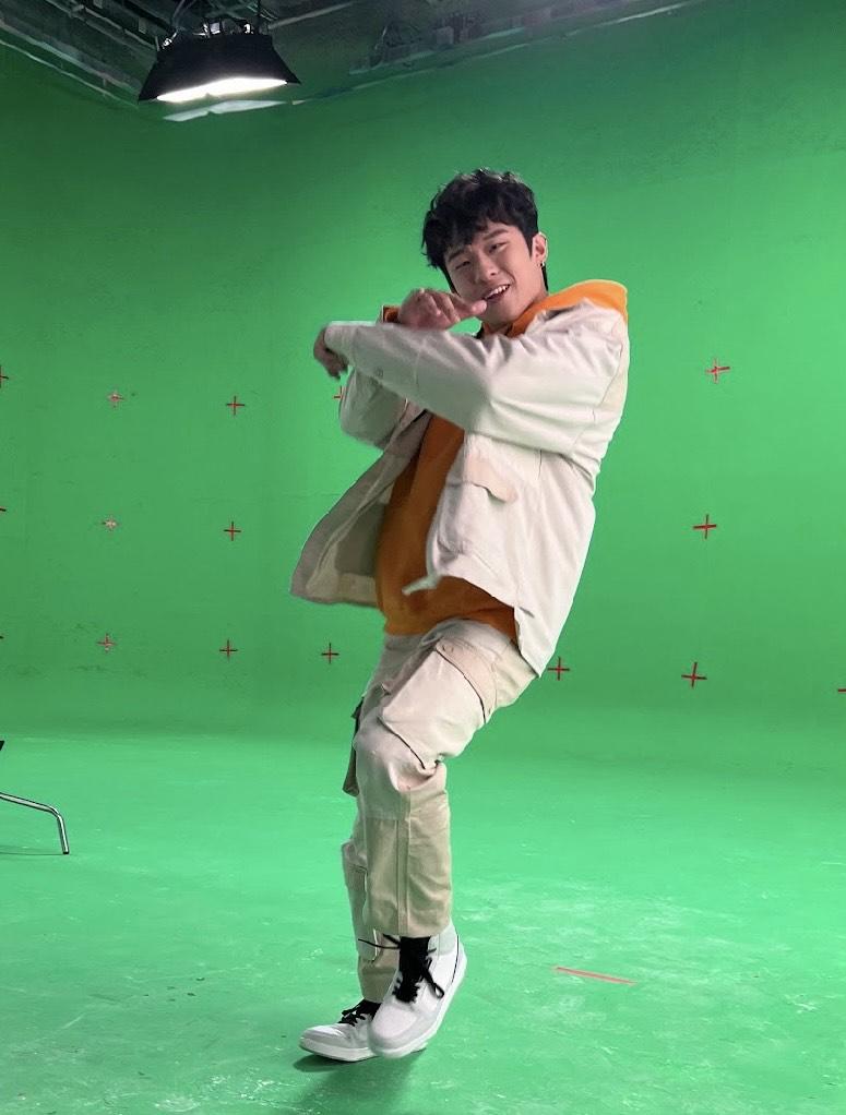 ANSONBEAN拍廣告勁舞8小時 | am730