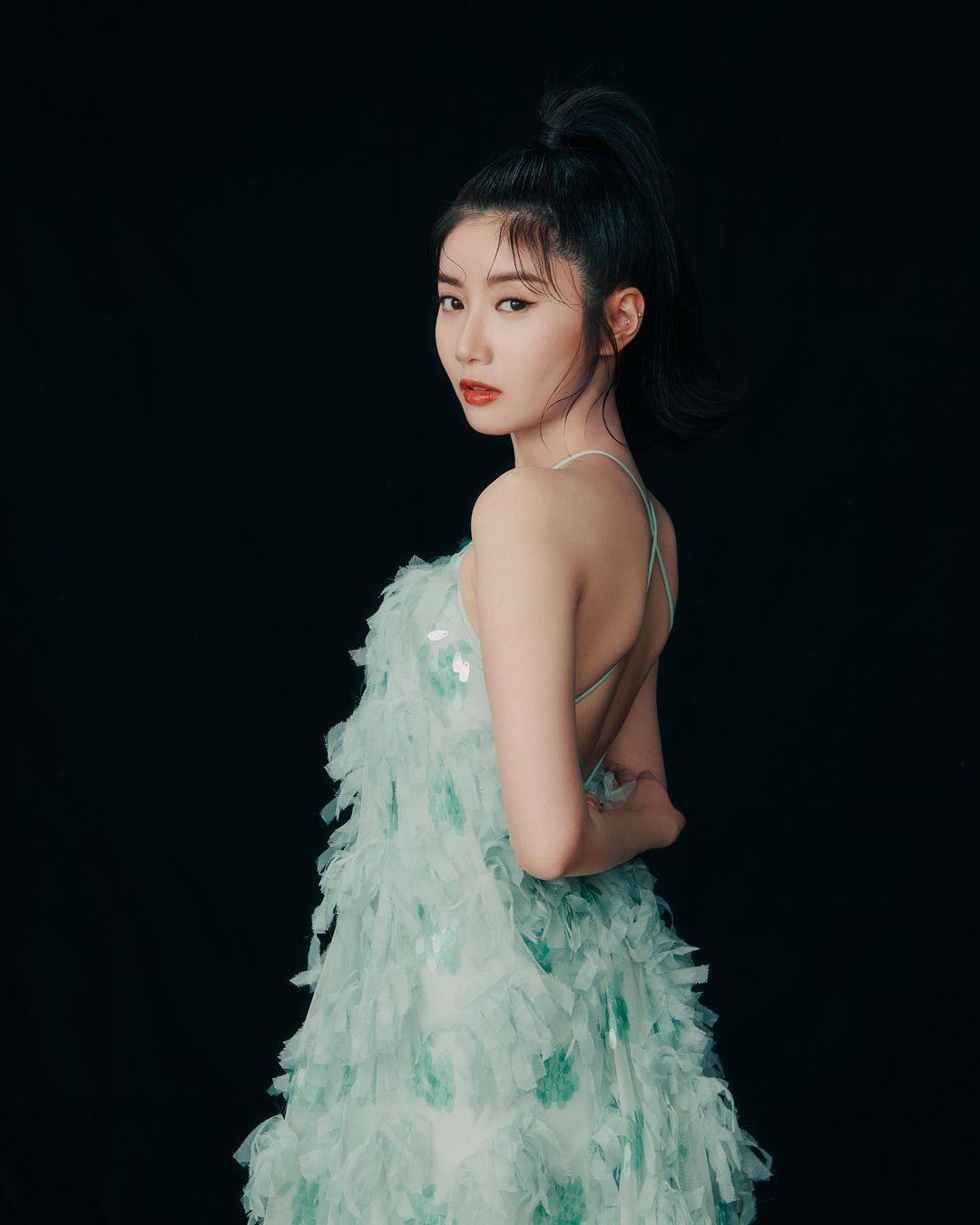 試當真@Jessica被轟比唔上Kayan9896 網民列3點細數人氣大跌原因：mk味出晒嚟 | am730