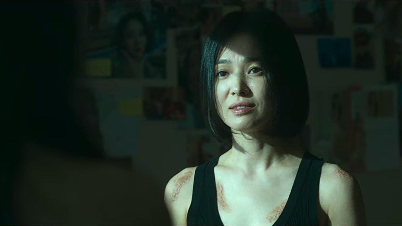 宋慧喬破格演netflix劇《黑暗榮耀》 脫衣戲僅以黑bra內褲上陣 Am730