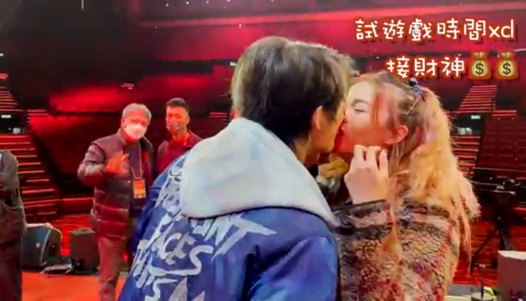 曾志偉親自教導《聲夢》學員用嘴「接財神」 網民憂教壞細路 | am730