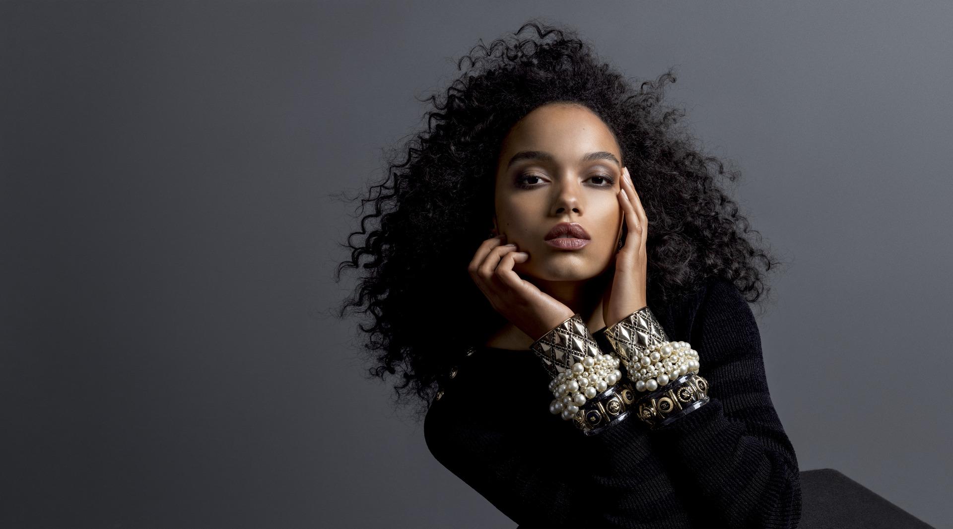 新代言｜Whitney Peak任Chanel COCO MADEMOISELLE系列香水代言人 新髮香噴霧3月1日登場 | am730