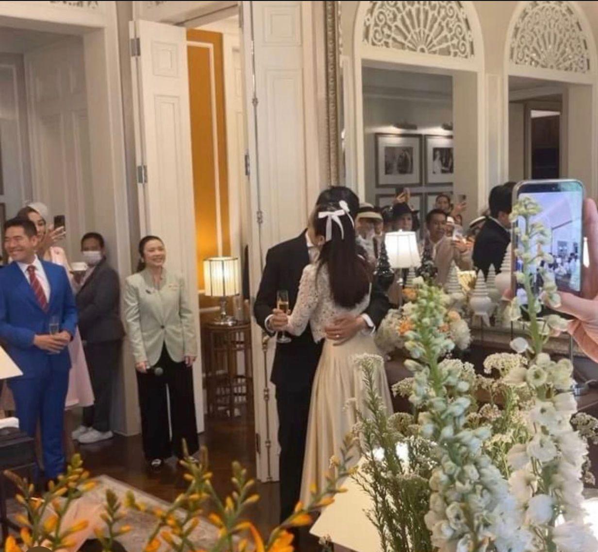 最美變性人Poyd嫁入豪門 孖準夫婿合體預演婚禮 | am730