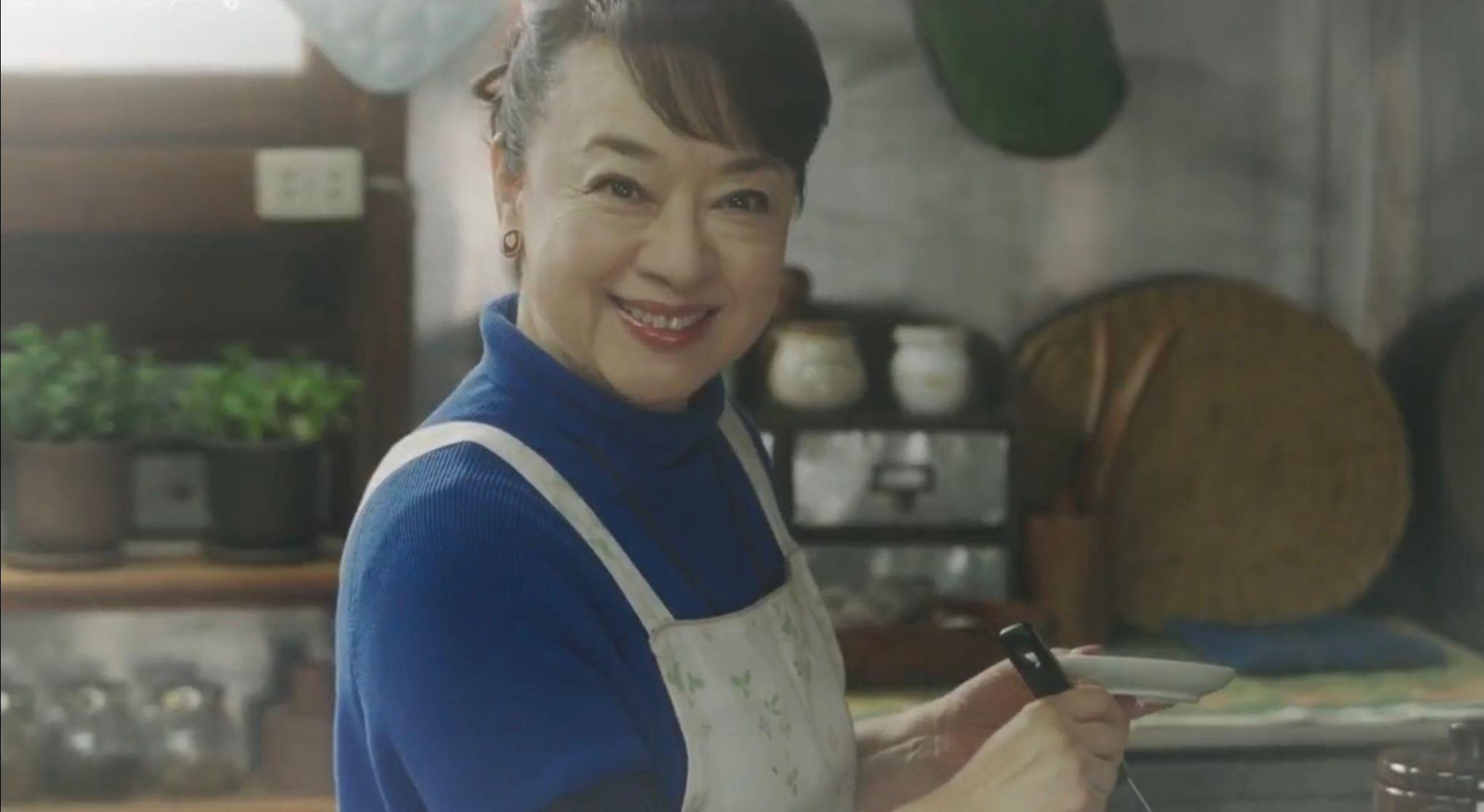 近藤頌利脫光擔正《全裸飯》 73歲翁倩玉驚喜登場獲讚冇老過 | am730