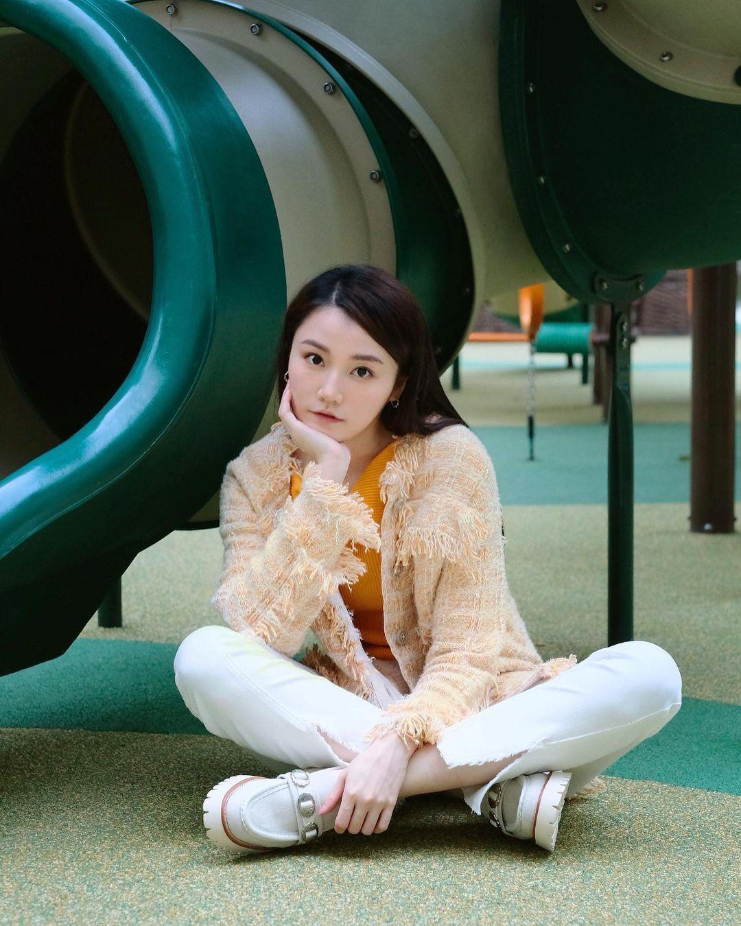 33歲Yanny陳穎欣黑面都靚被封「冰山美人」 網民：唔使整色整水都靚 | am730