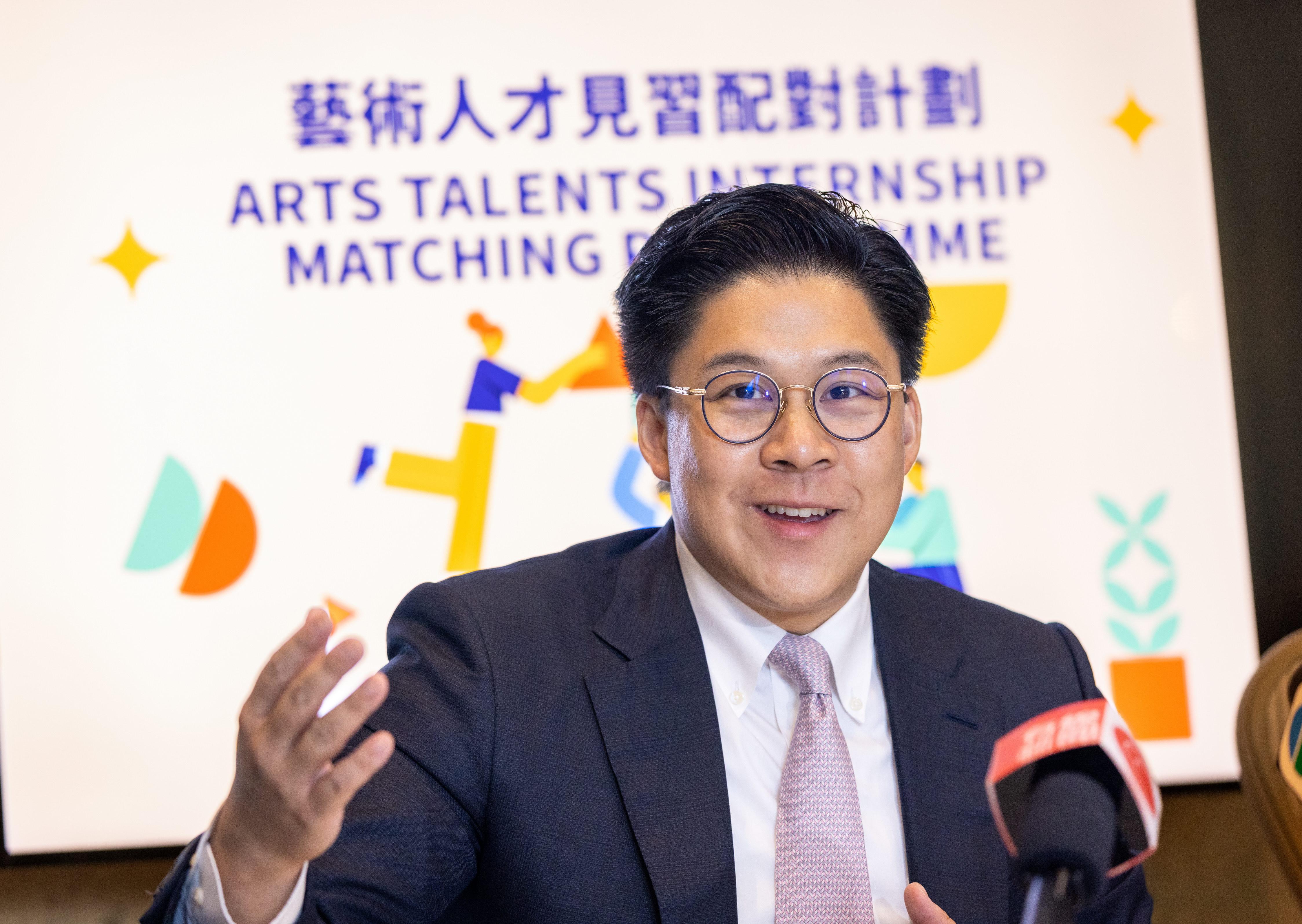 藝發局獲政府撥款9771萬 兩年度推200項目210個實習機會 | am730