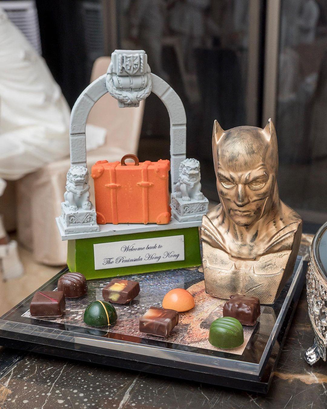 徐菁遙Suki騷美腿賀黃浩51歲生日 梁振英囡囡梁齊昕都係坐上客 | am730