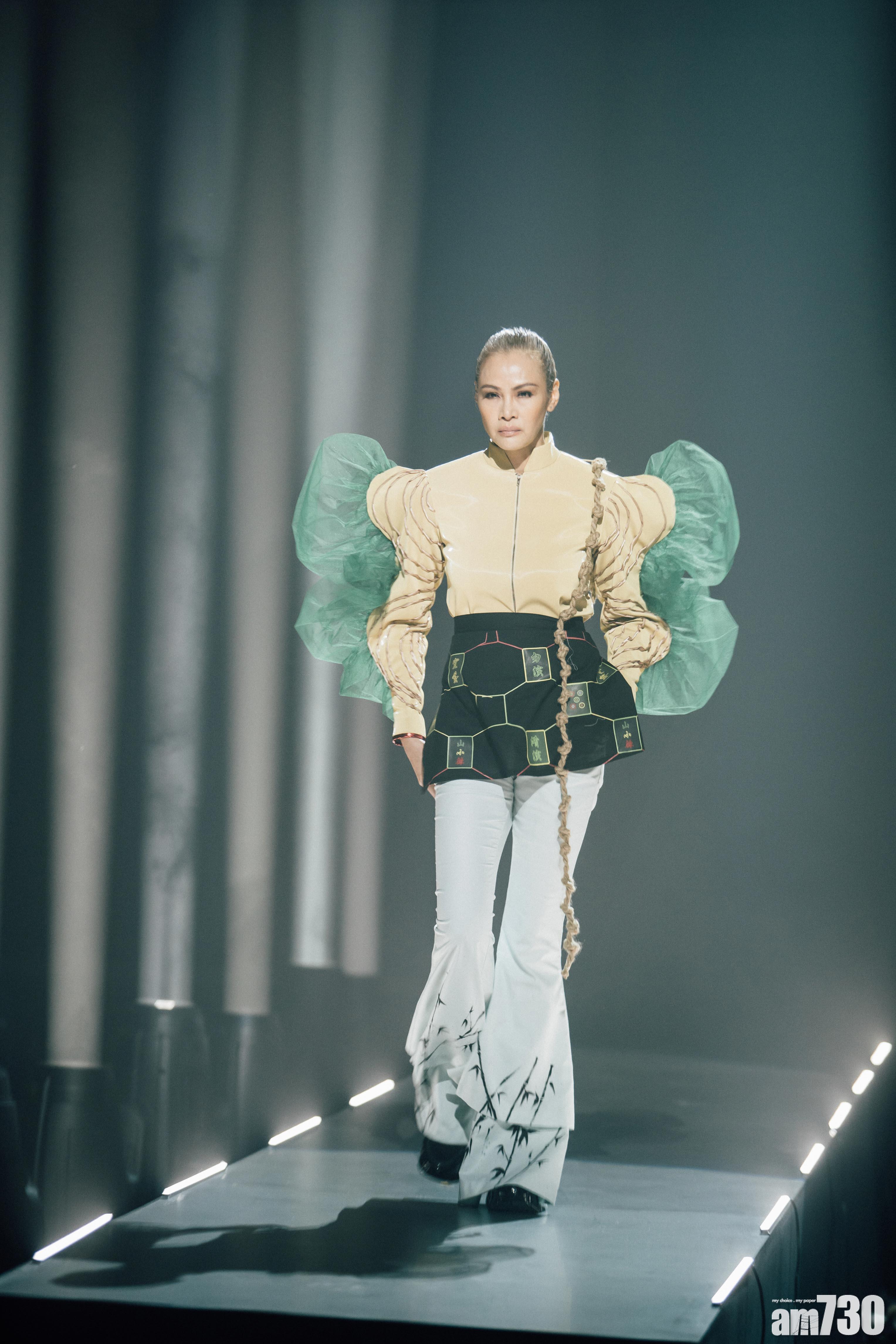 譚仔姐姐｜譚仔搞制服比賽 Shirley騷美腿 Hillary宮廷look現身 | am730