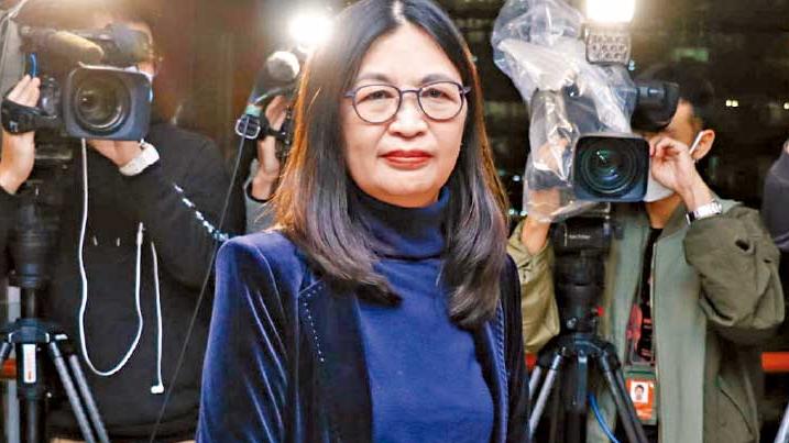 證監一姐｜任期3年 下月履新 梁鳳儀接掌 證監首誕女CEO | am730