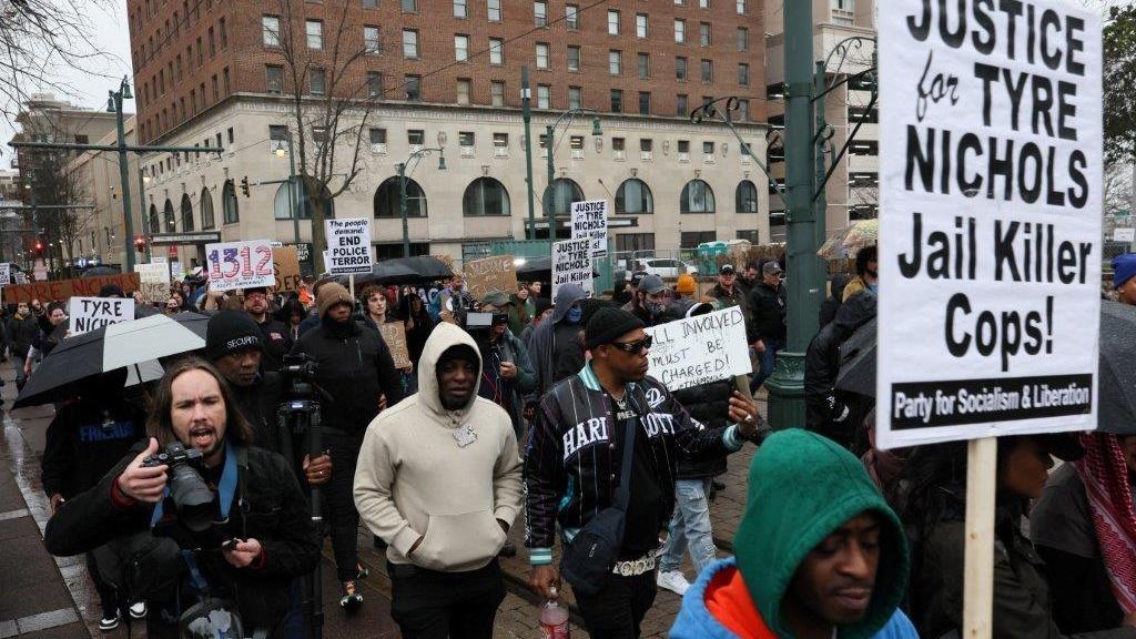 美國是暴力大國 | am730